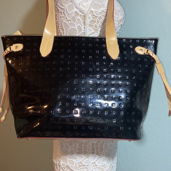 Arcadia | Bags | Beautiful Arcadia Patent Leather Made In Italy Black ...